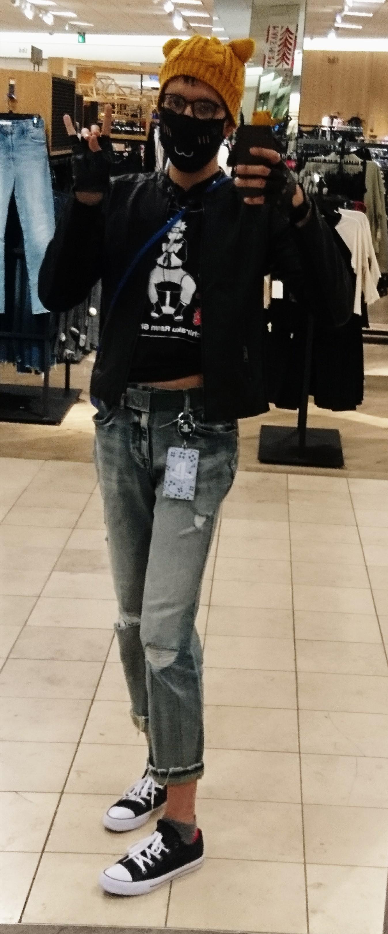 Femboy out in the wild! Yes, have pixie cut hair, letting it grow out finally! | Scrolller