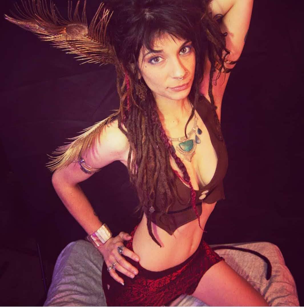 Festival goddess posing for a photo shoot. | Scrolller