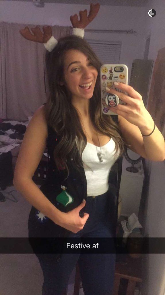 festive af | Scrolller