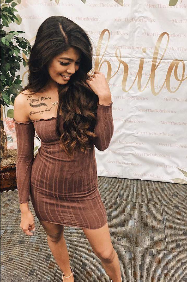 Filipina x American | Scrolller