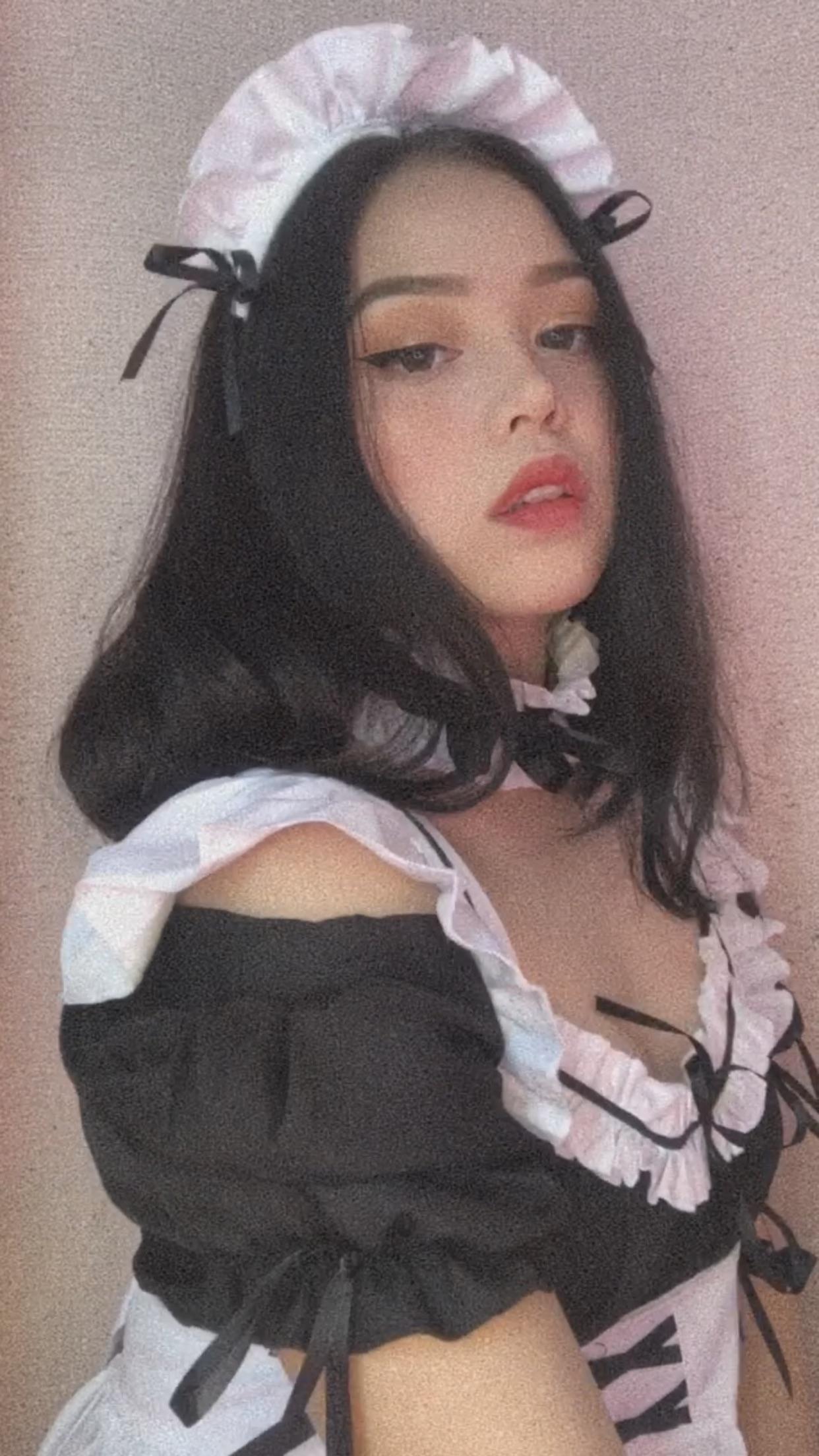 Filipina X American | Scrolller