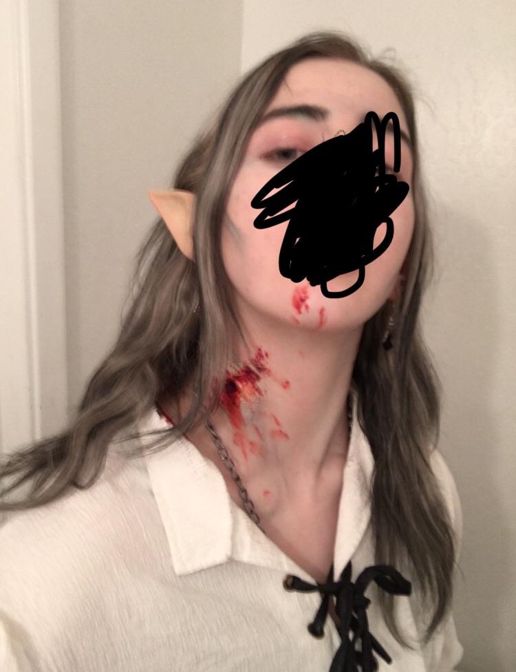 Finally confident, here comes vampire mans..... (first selfie!) | Scrolller