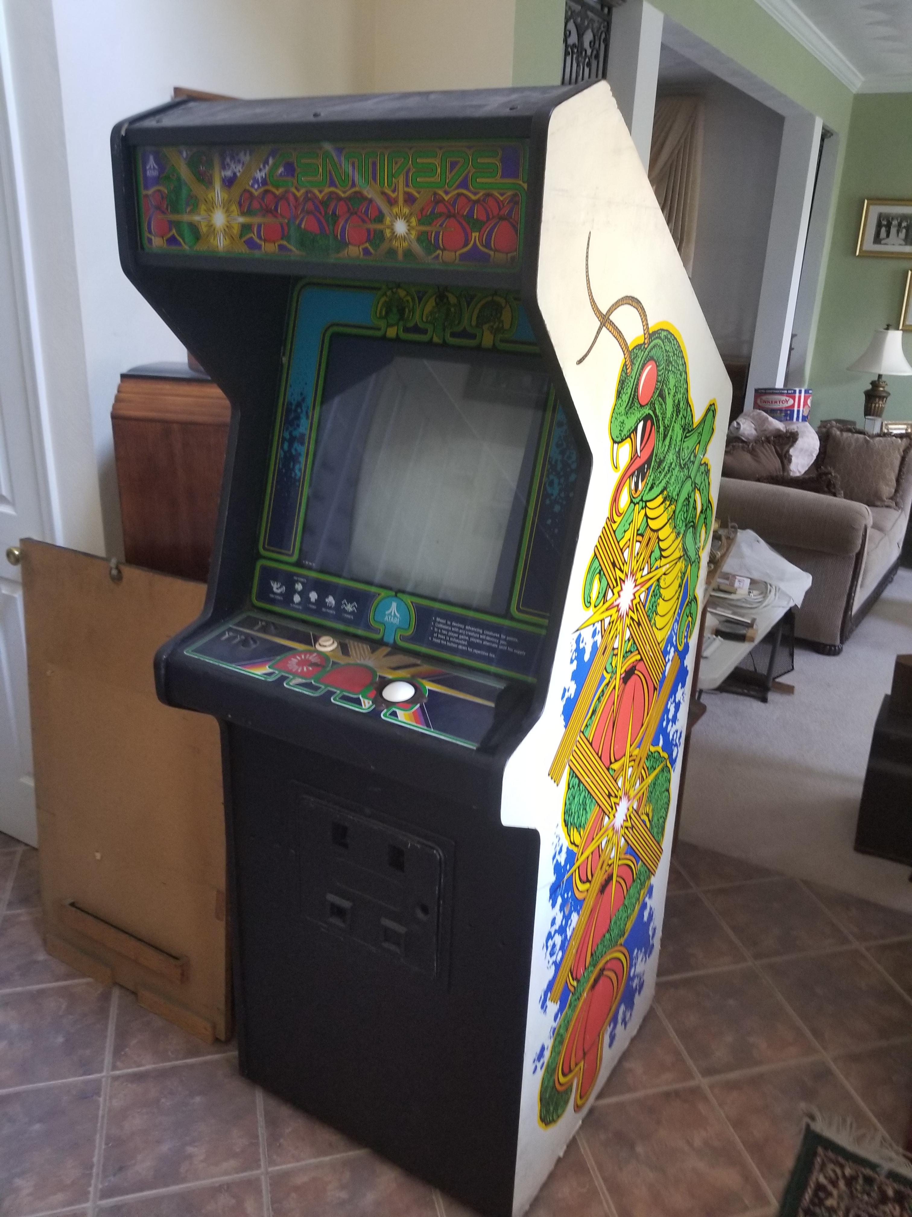 First Arcade machine, not working, first steps to repair? | Scrolller