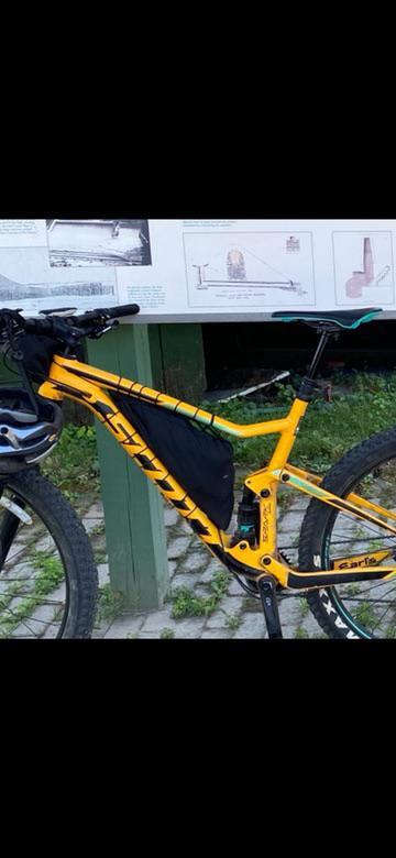 First bike frame bag. | Scrolller