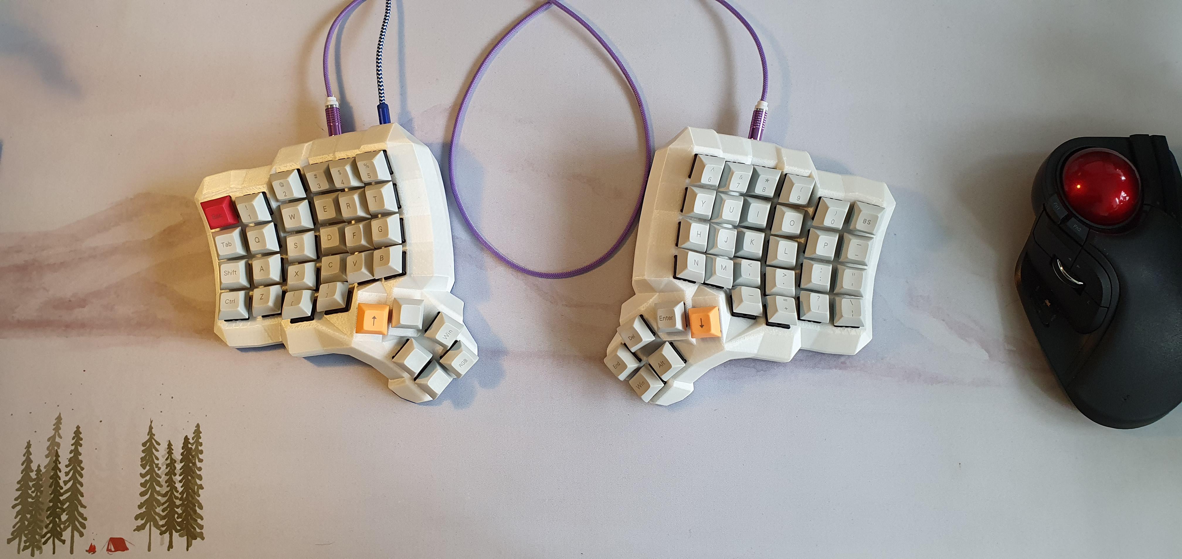 First Dactyl Build | Scrolller