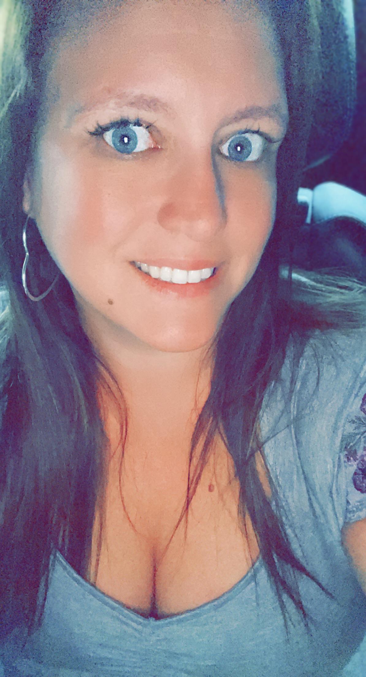 First day at a new job | Scrolller