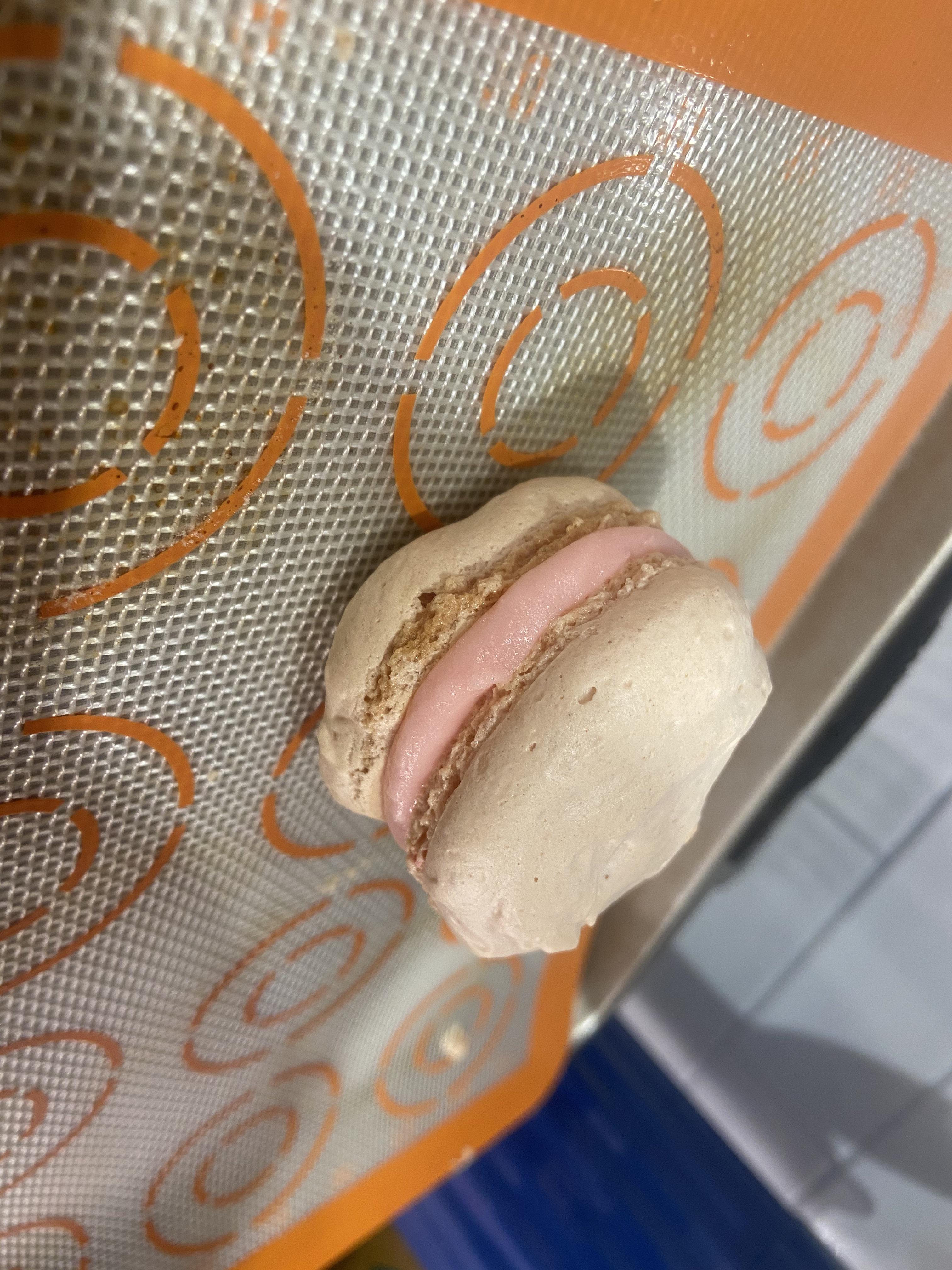 First ever batch of macarons! (Peppermint) | Scrolller