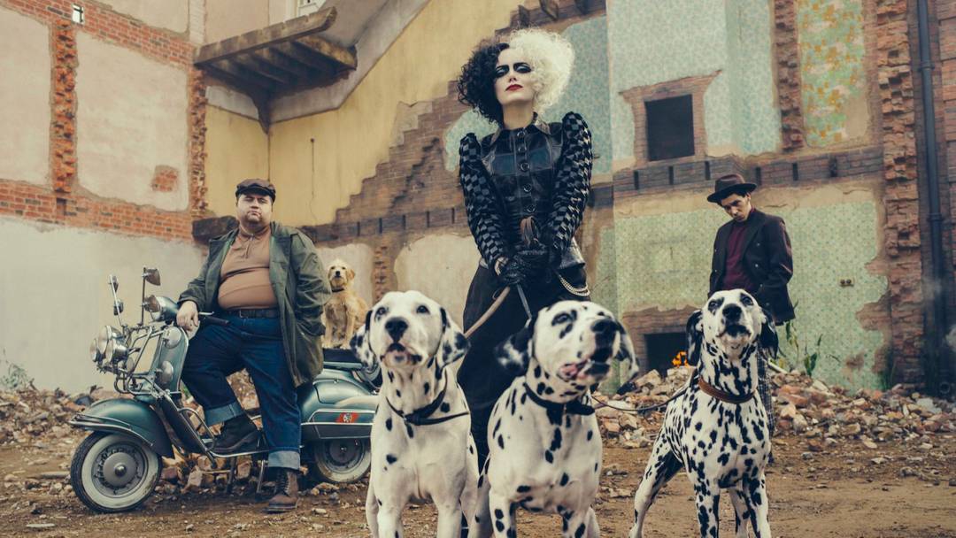 First look at Emma Stone as "Cruella" comes to theaters May 28, 2021. | Scrolller
