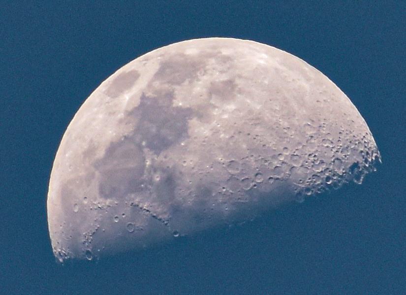 First Moon Shot | Scrolller