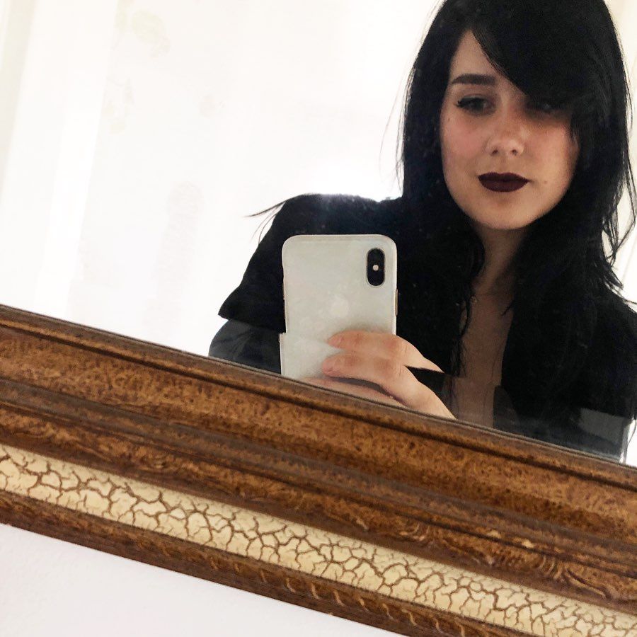 First shoot of the year and it was over facetime | Scrolller