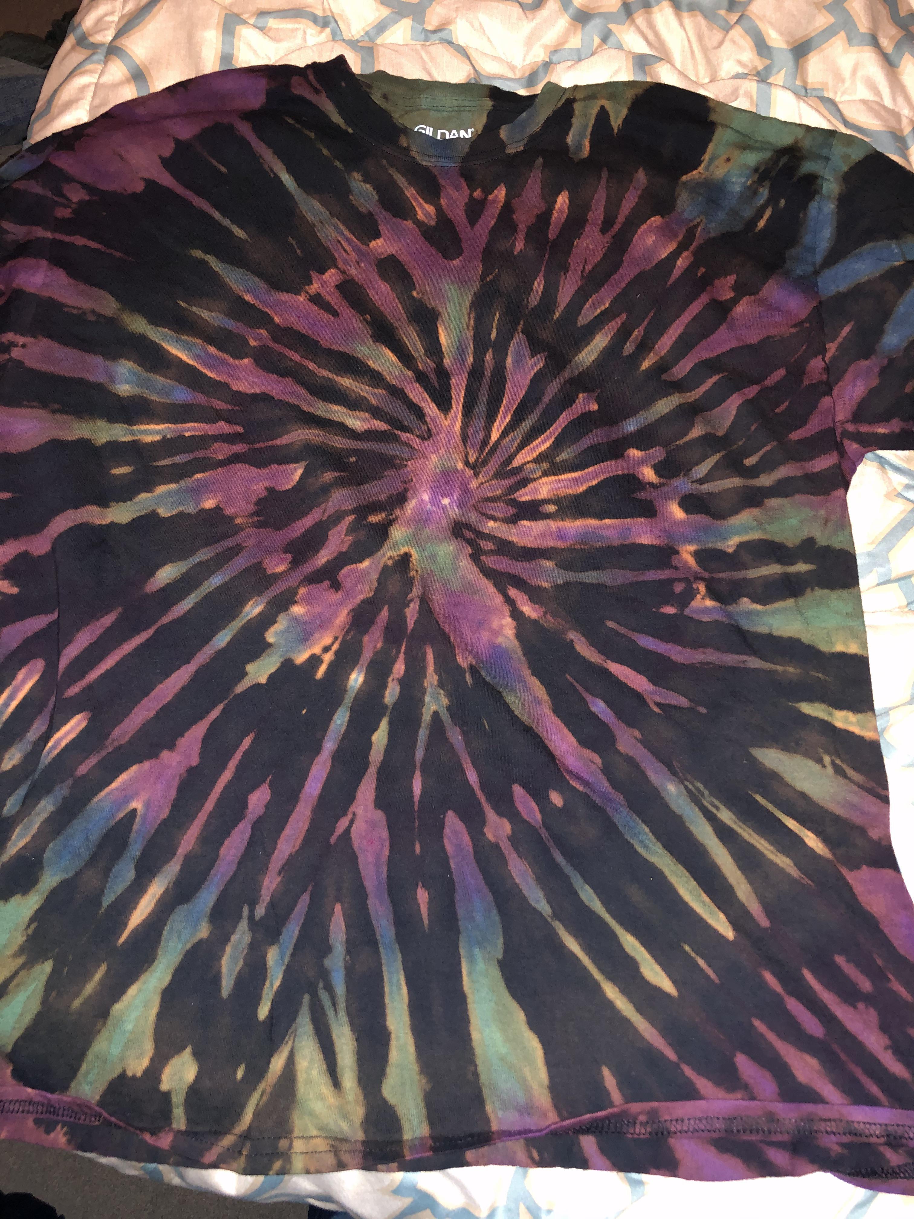 First stab at reverse tie dye. | Scrolller