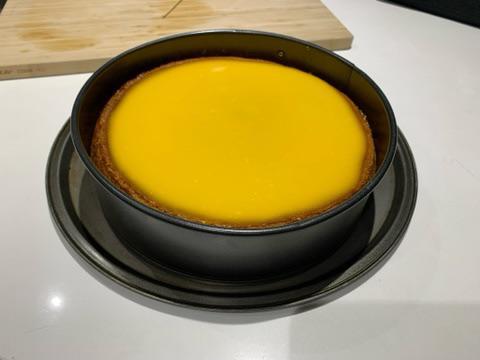 First time baking mango cheesecake. | Scrolller