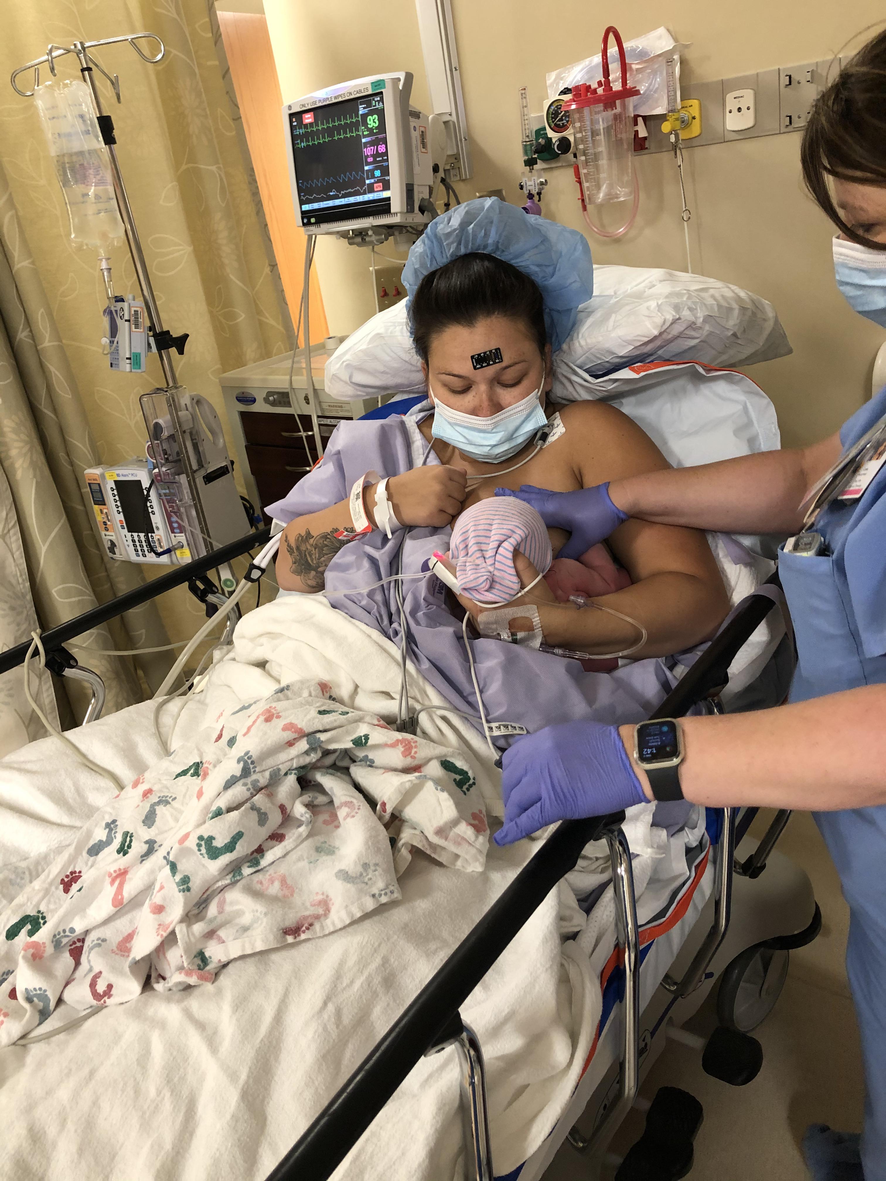 First time breastfeeding my daughter in recovery after c section 💓 | Scrolller