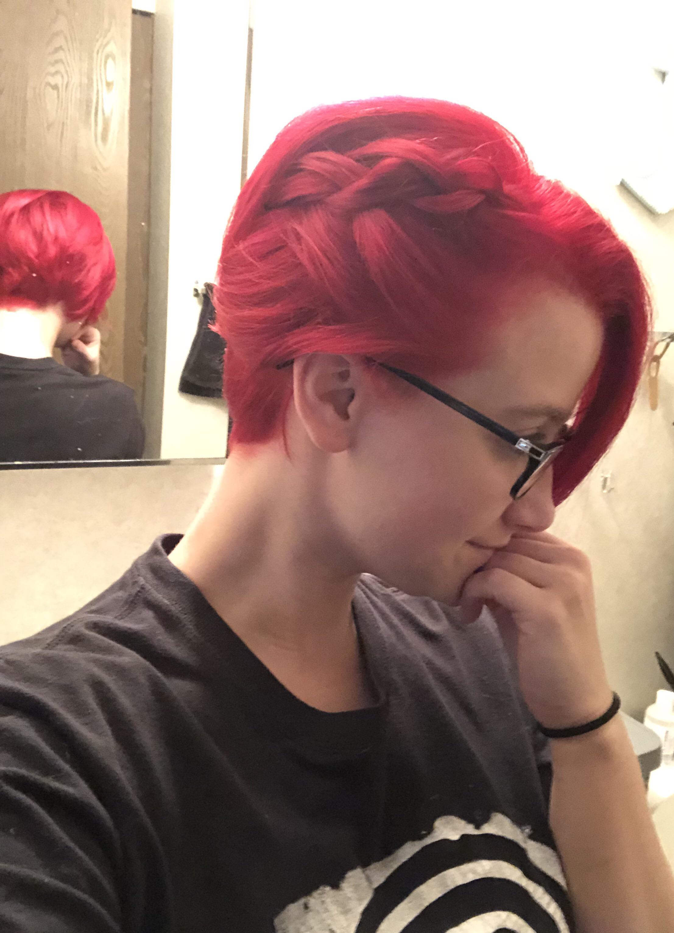 First time ever with short hair. Does anyone have styling tips? I’m struggling to find different ...