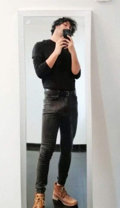 First time here | Scrolller