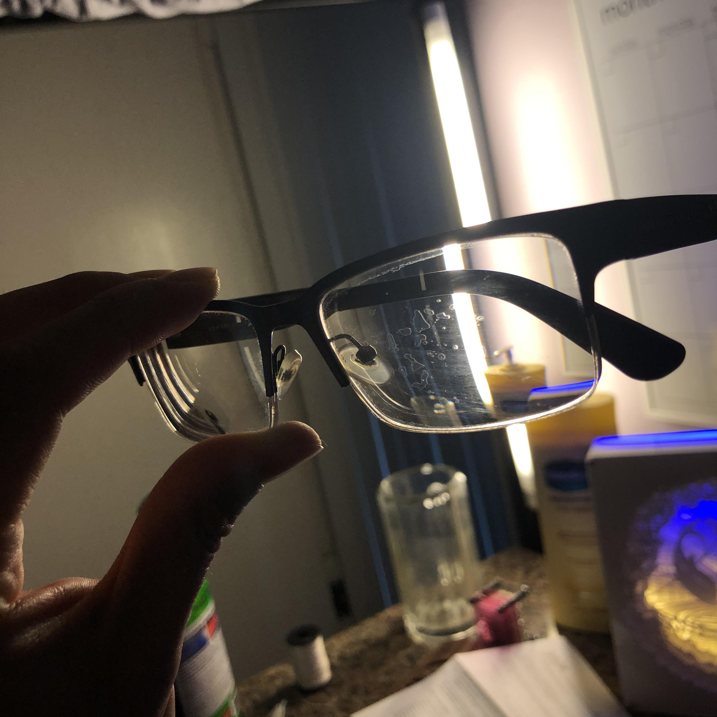 Fixing Scuff Marks on Eyeglasses? | Scrolller