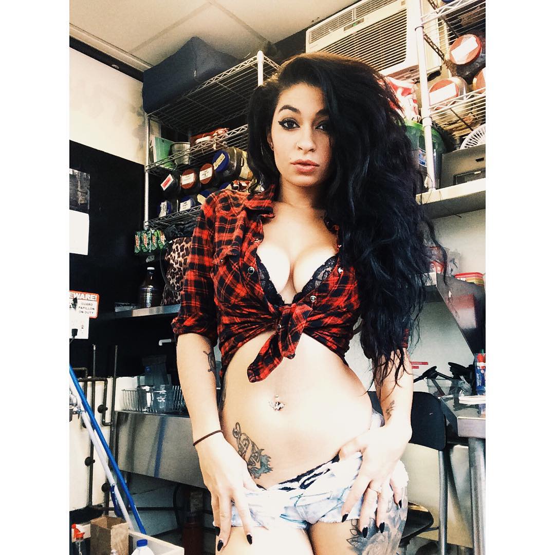 Flannel Friday | Scrolller