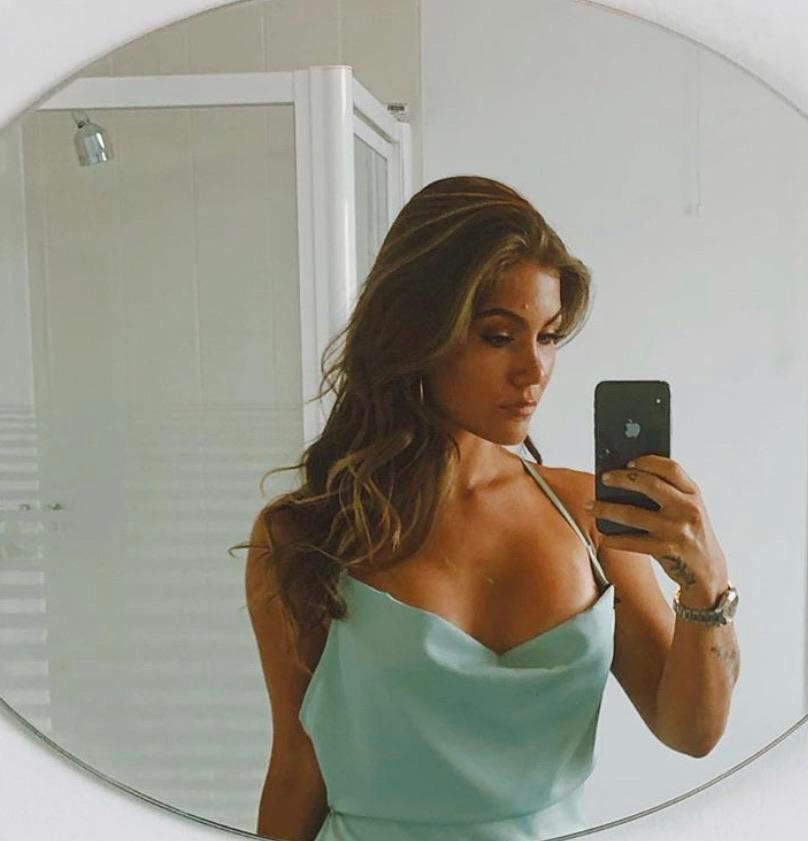 Flawless | Scrolller