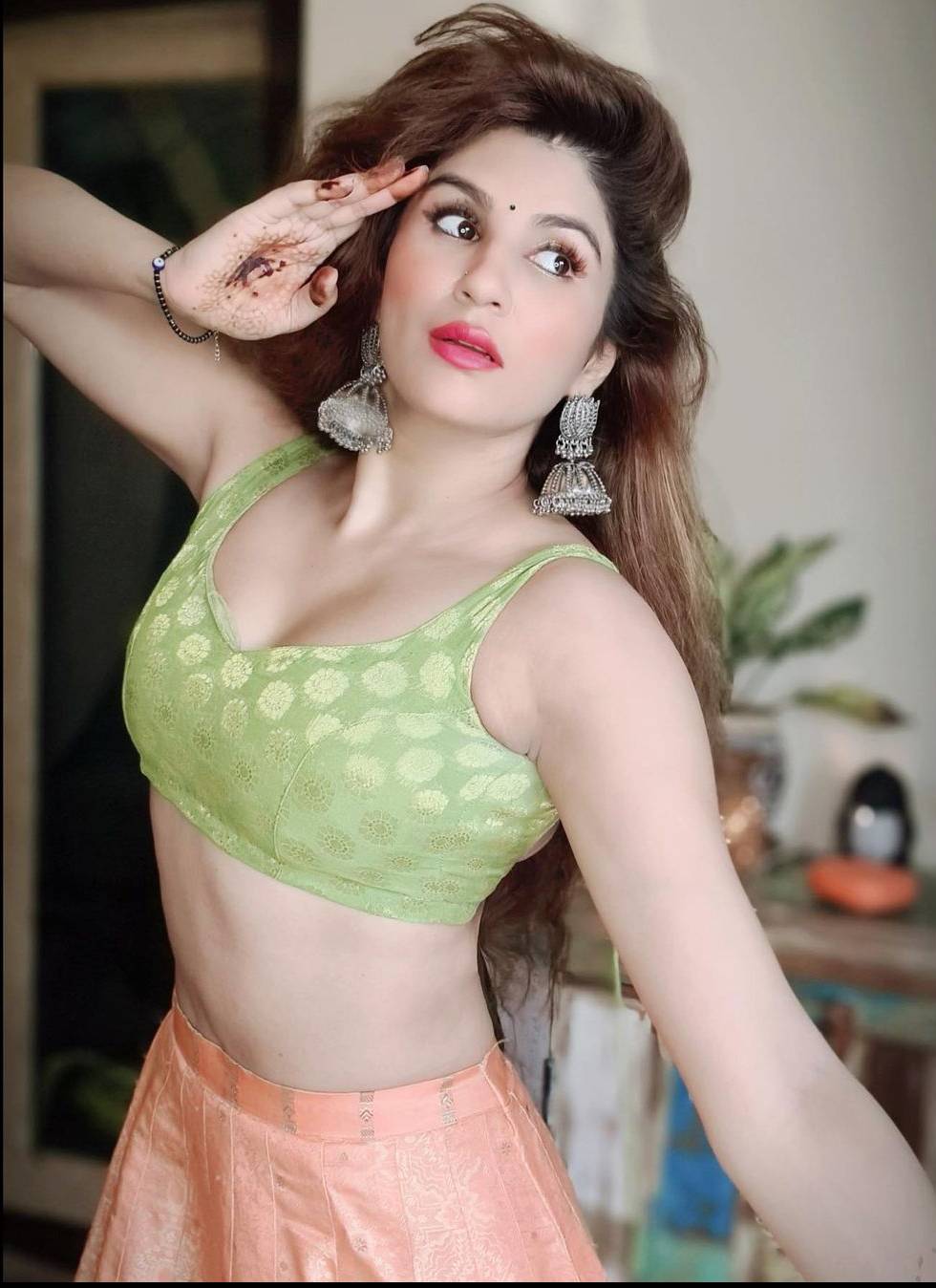 Fleshy armpit of Priyanka Tyagi | Scrolller