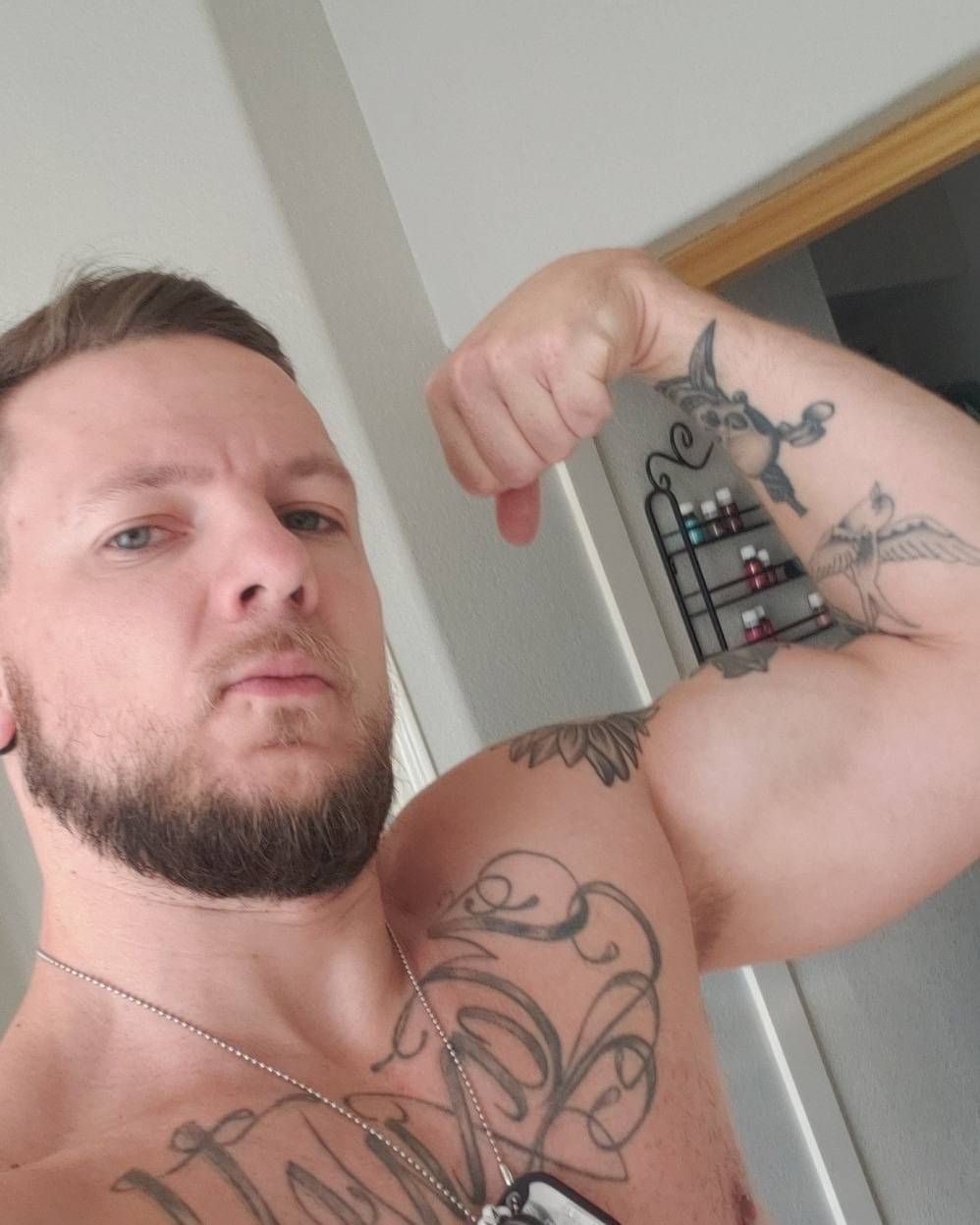 Flex Friday 💪😎 | Scrolller