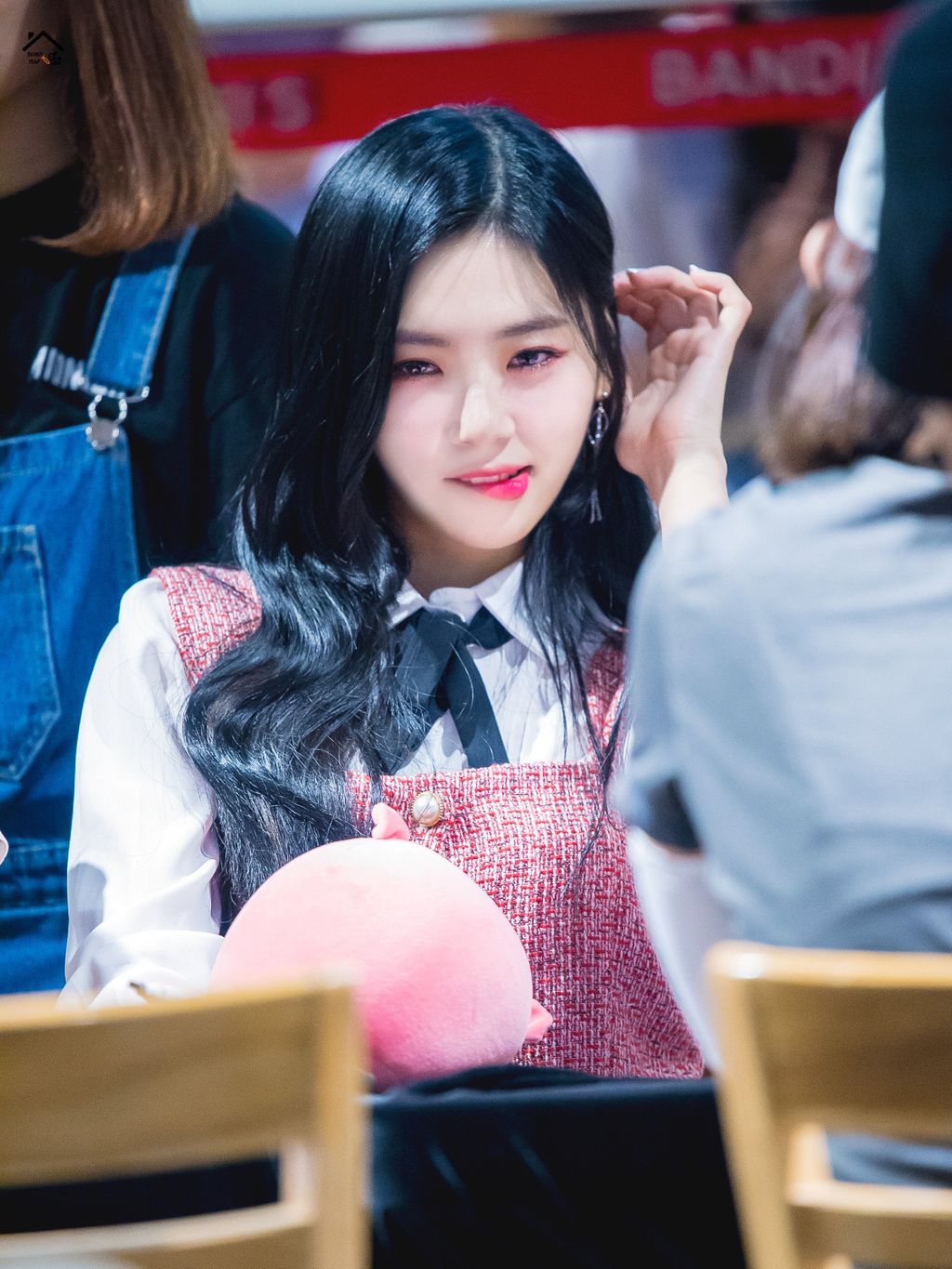 Flirty JiU | Scrolller