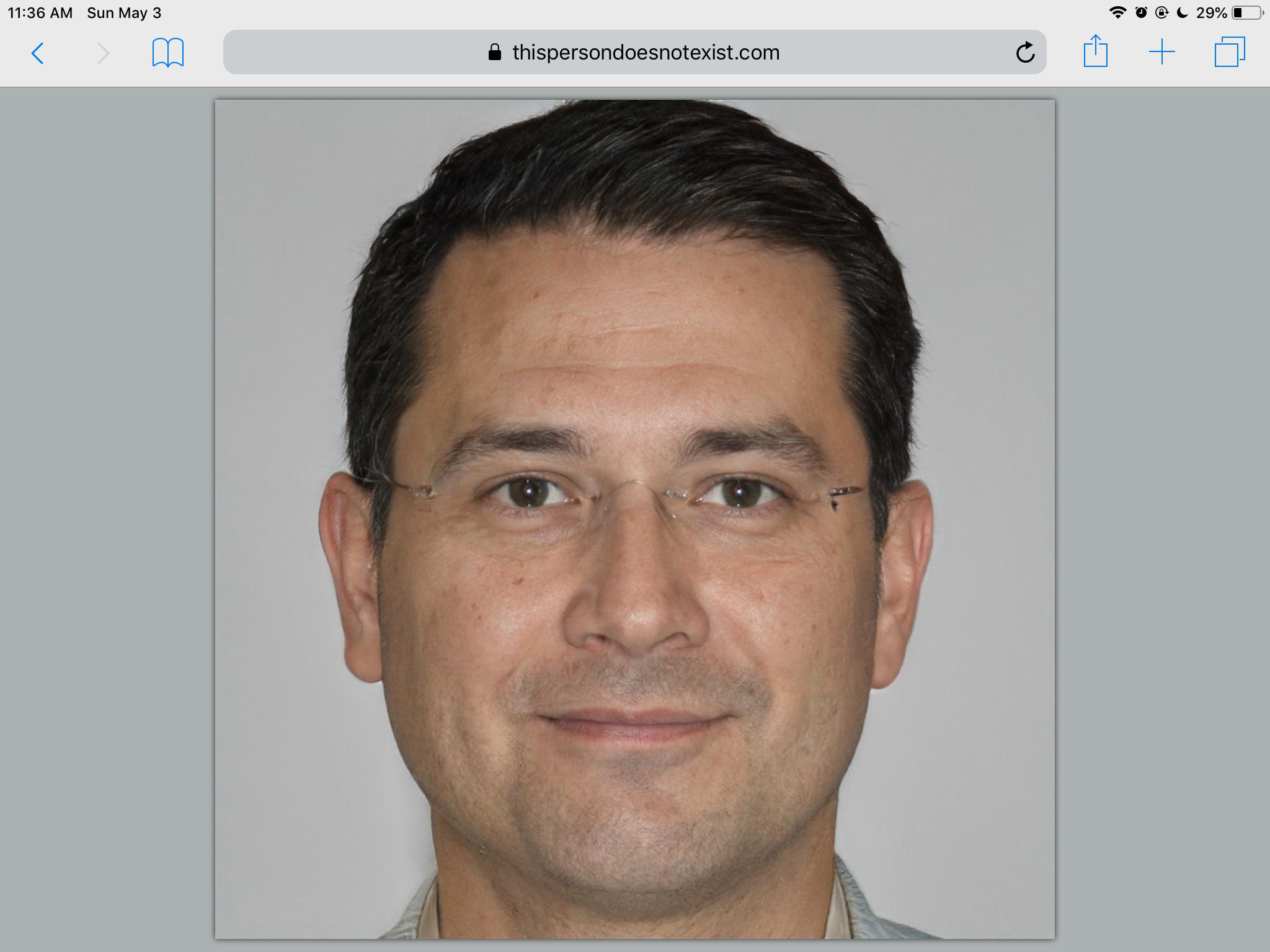 Floating Glasses Scrolller