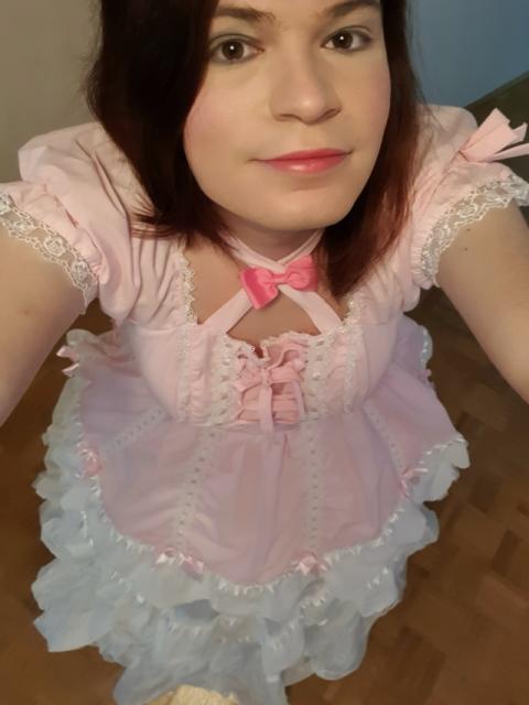 Floor length hoop skirt :3 | Scrolller