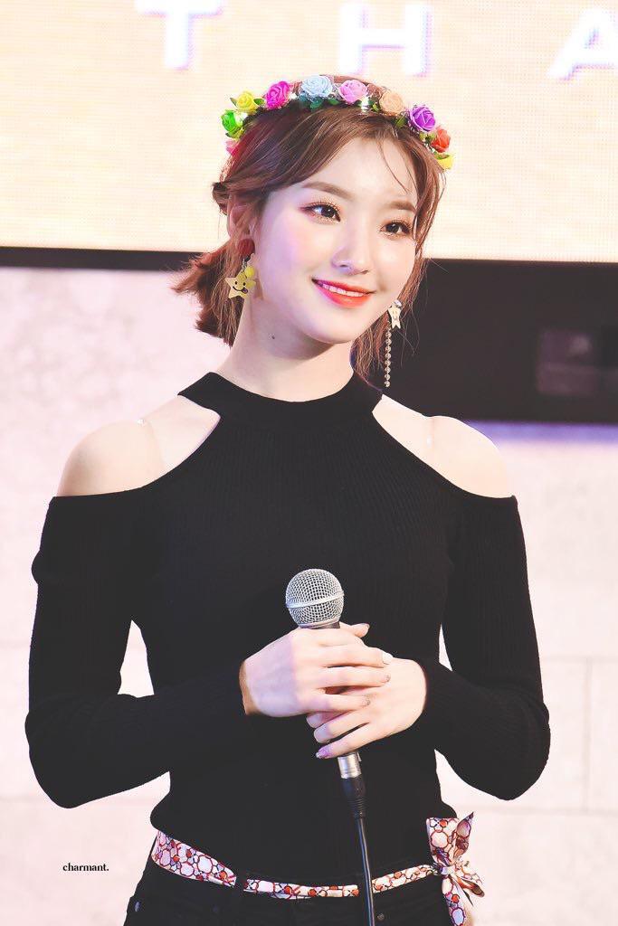 Flower Crown Saerom Scrolller