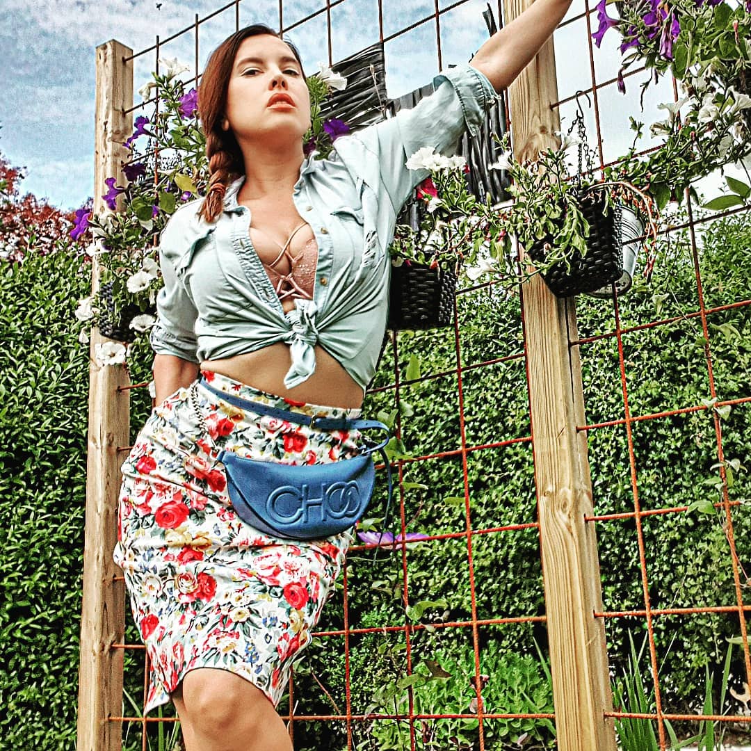 Flowers 🌸 | Scrolller