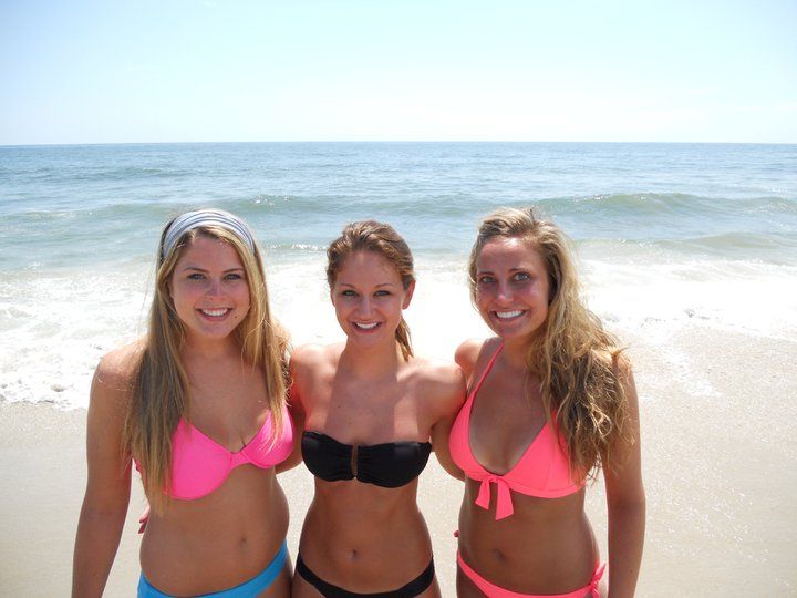 FMK - Blondes | Scrolller