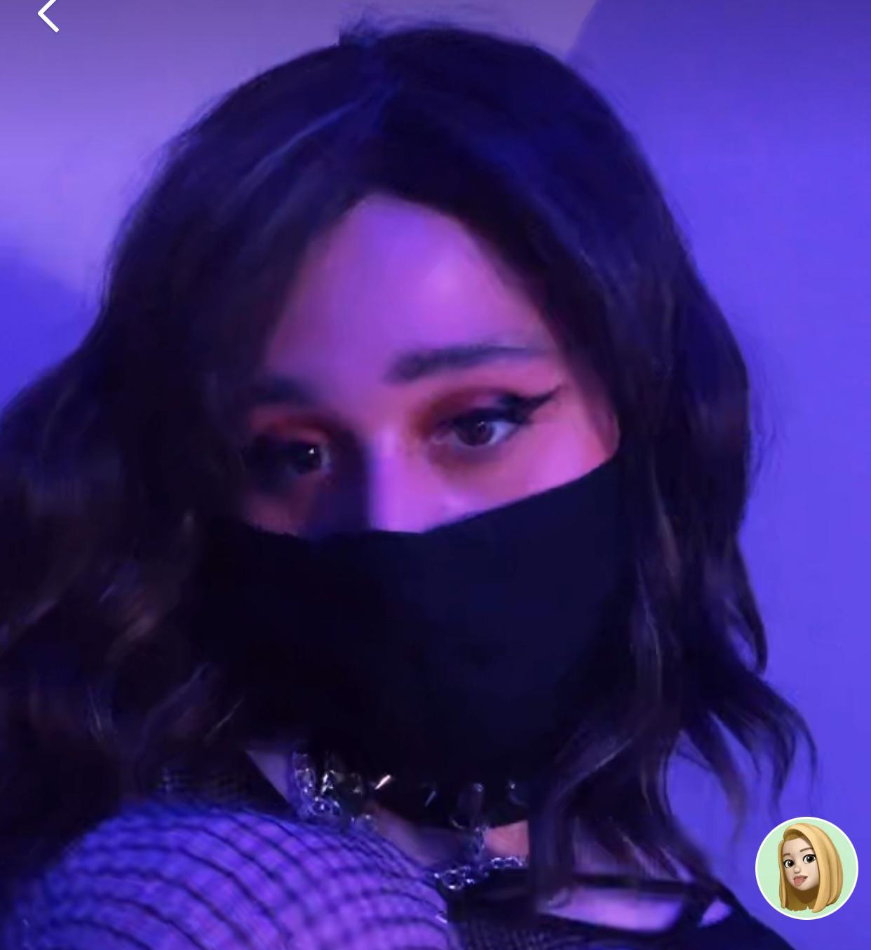 Follow me & my nudes on Twitter! | Scrolller