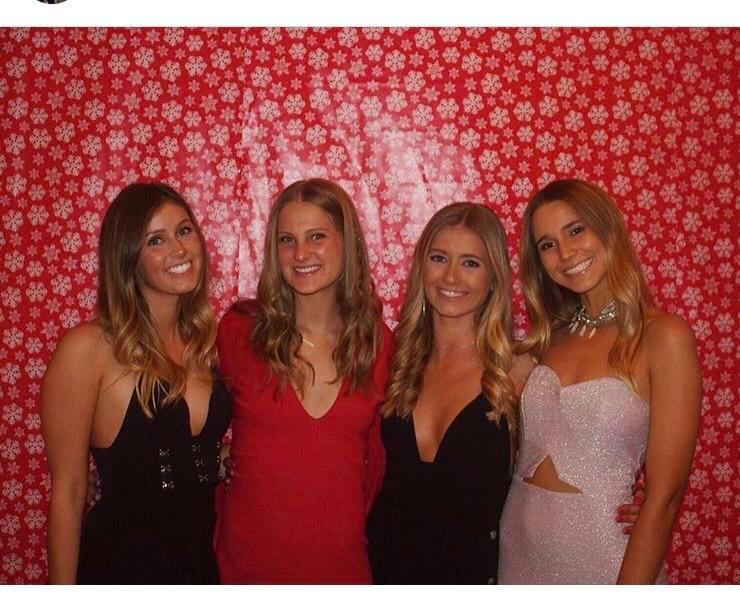 Formal Dinner | Scrolller