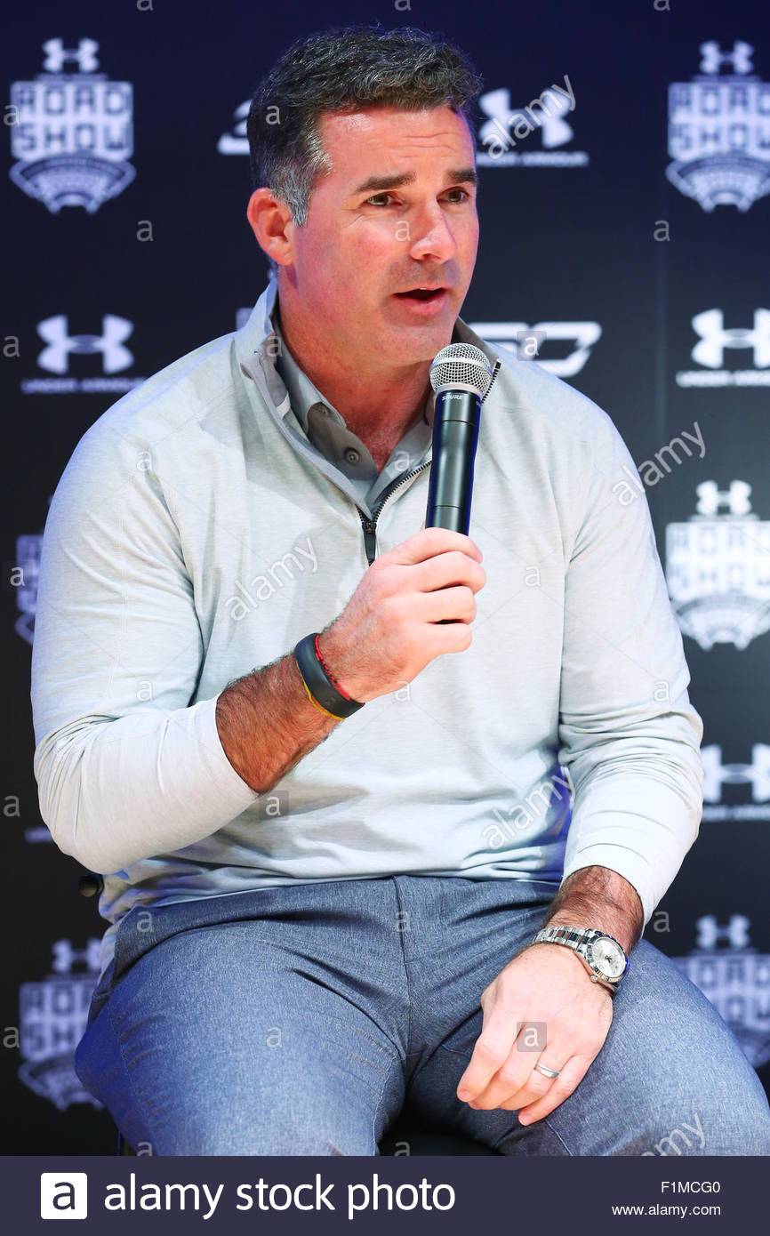 Former Ua Ceo Kevin Plank Is The Perfect Daddy Scrolller