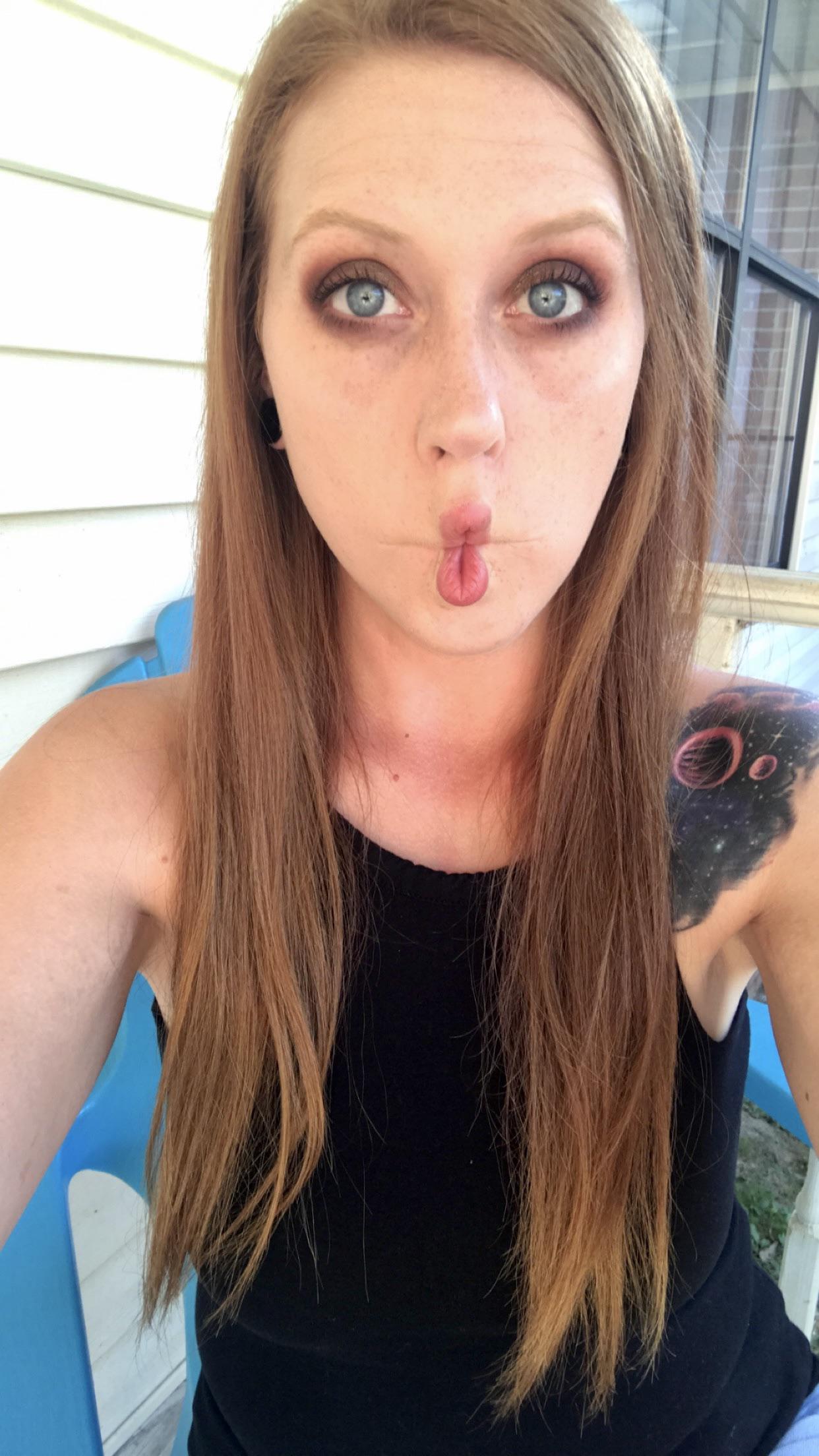 freckle faced fish 🐠 😋 | Scrolller