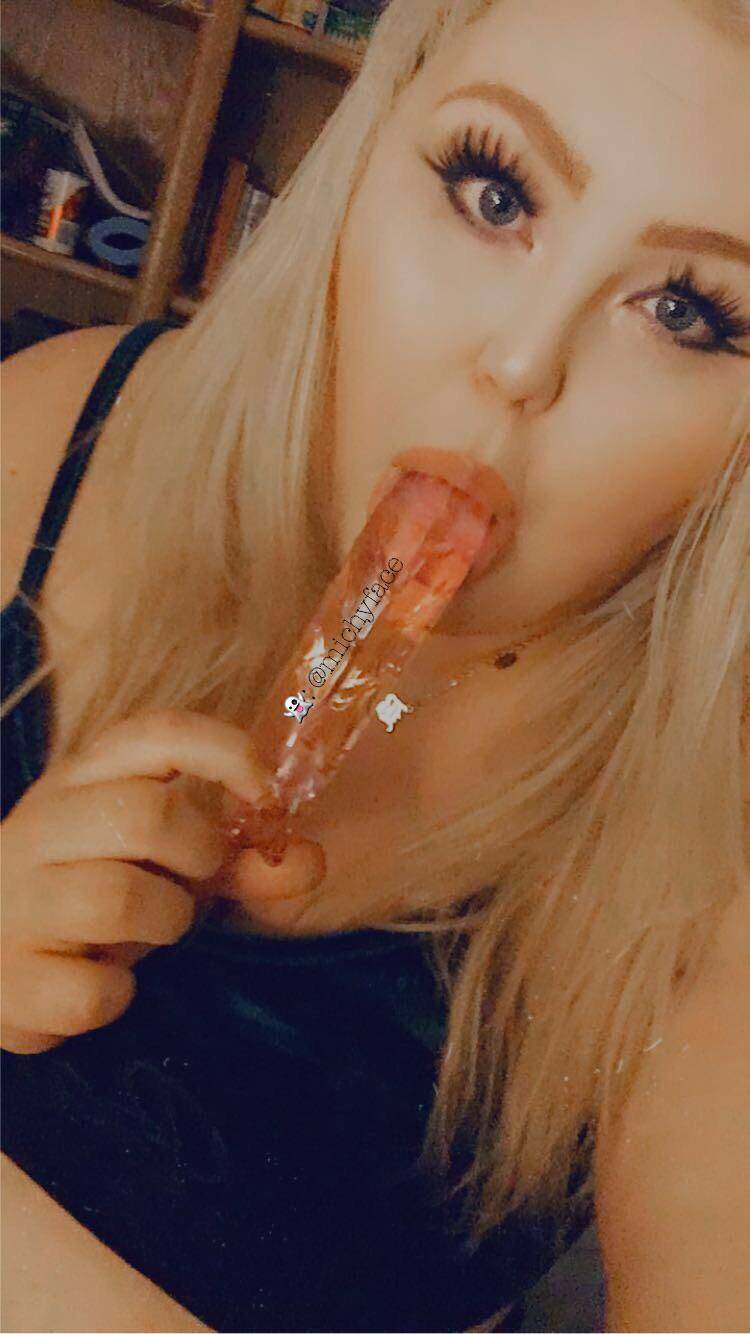 Fresh out the freezer. 💞 | Scrolller