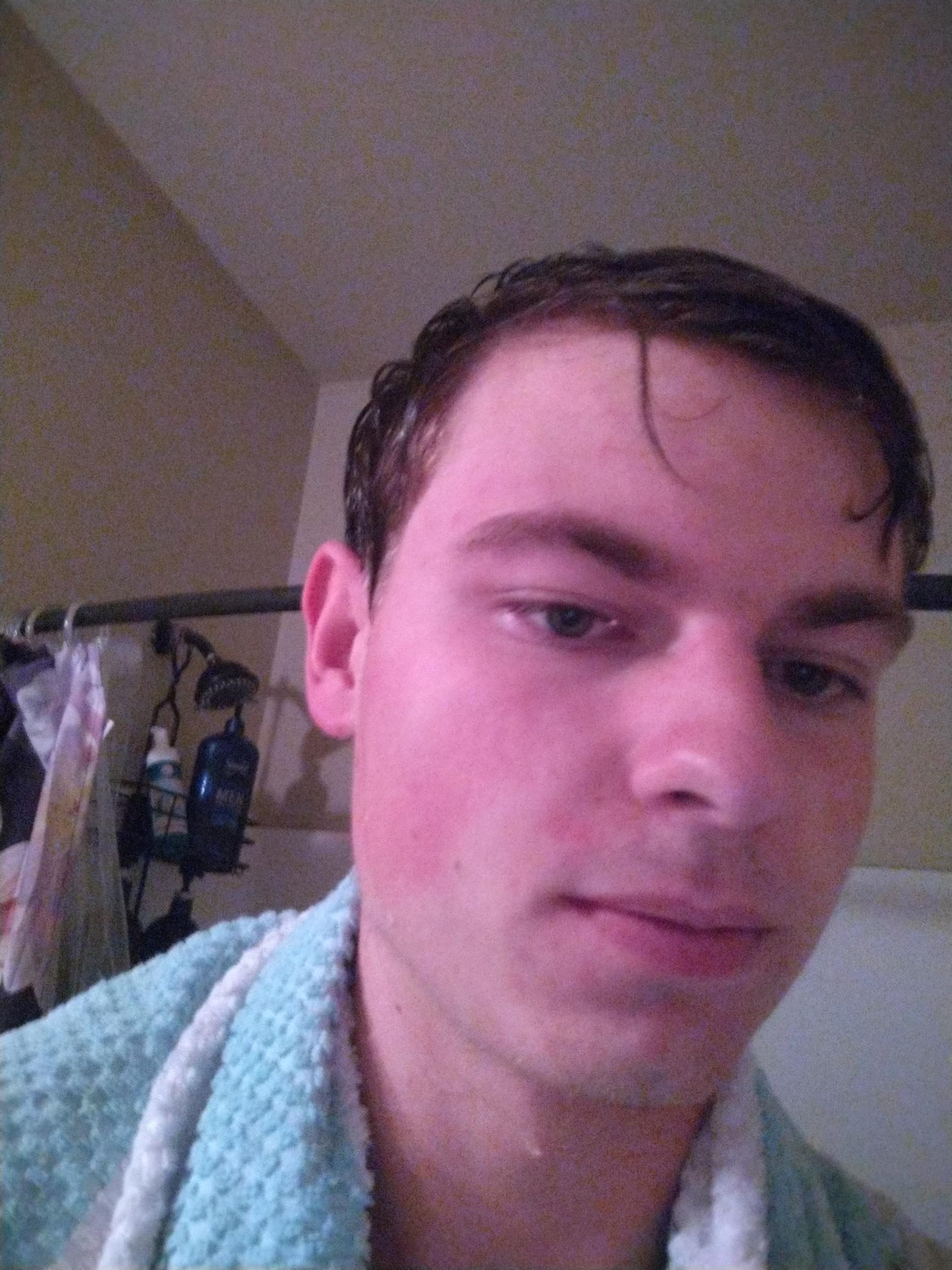 Freshly showered | Scrolller