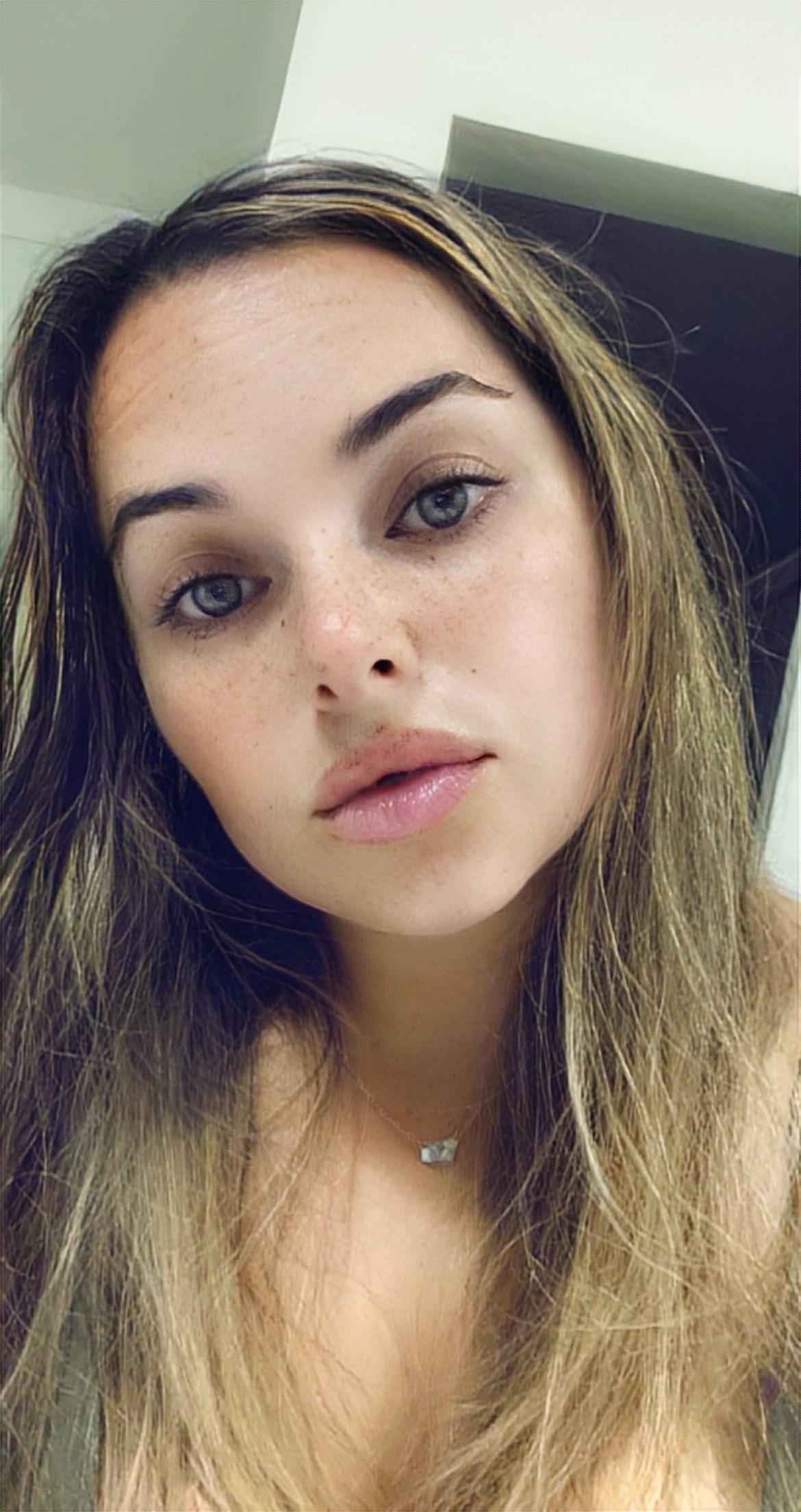 Friday night lights | Scrolller