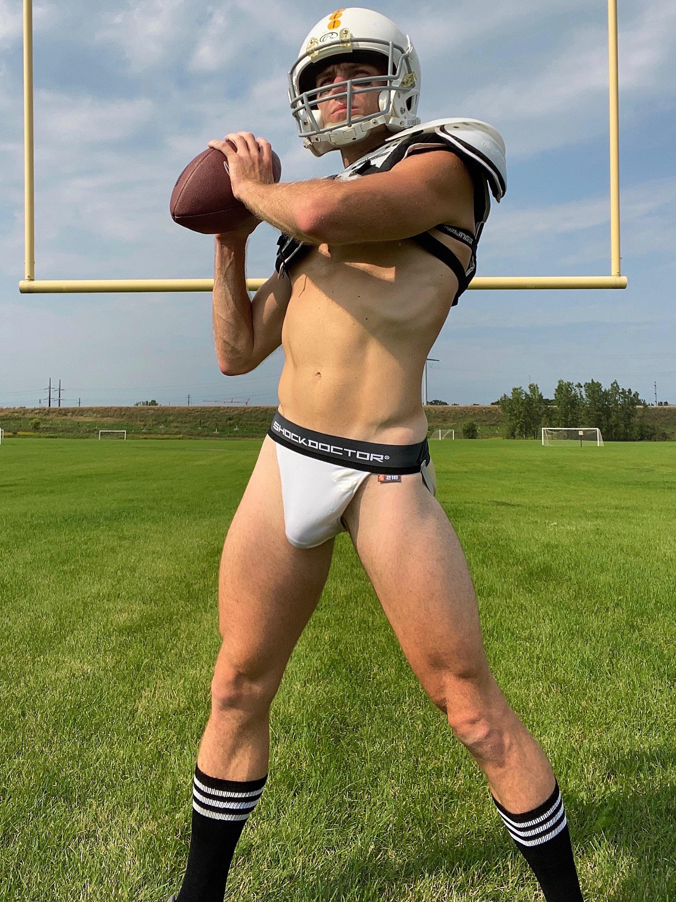 Friday Night Lights | Scrolller