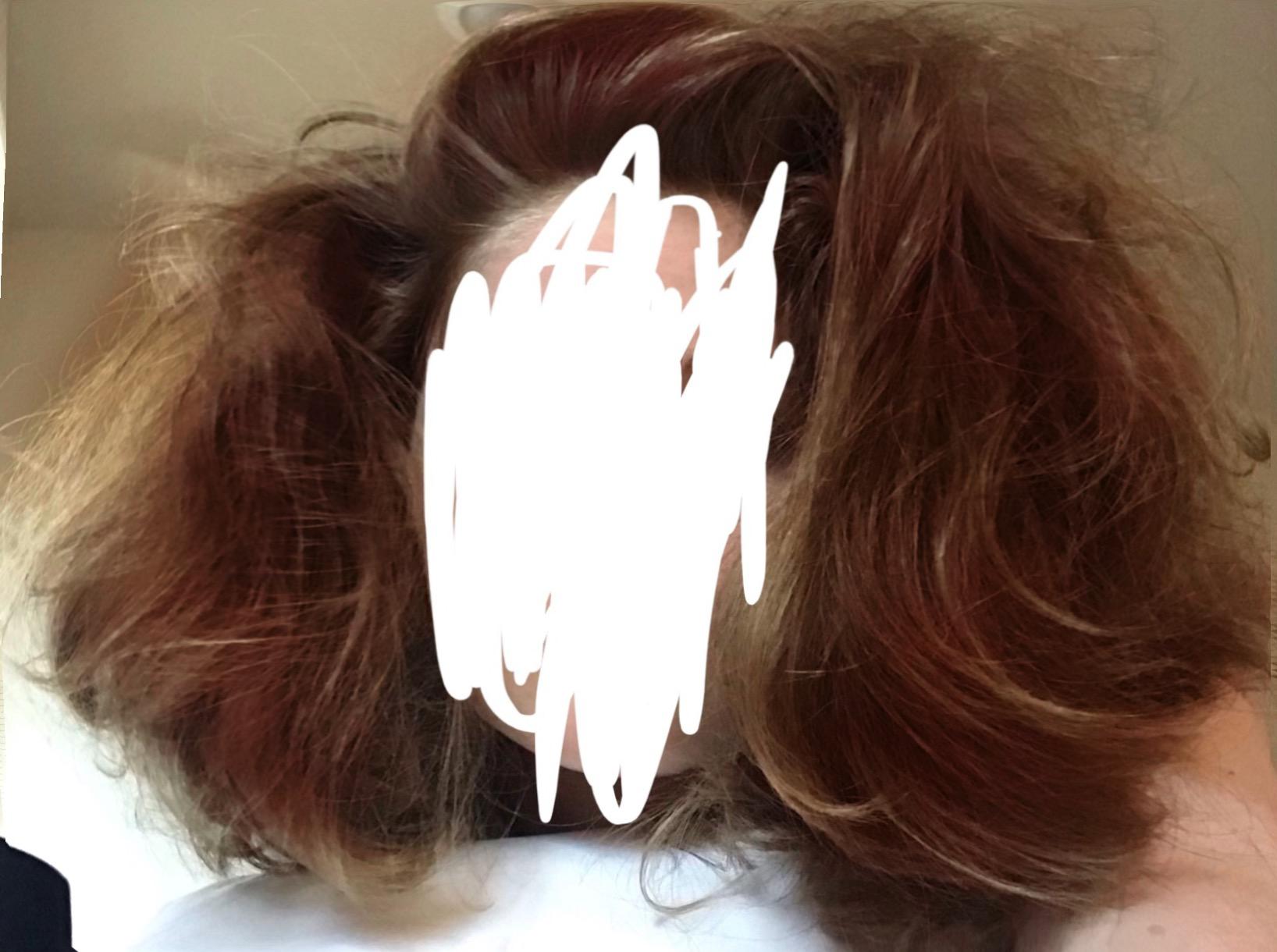 Frizzy bedhead | Scrolller