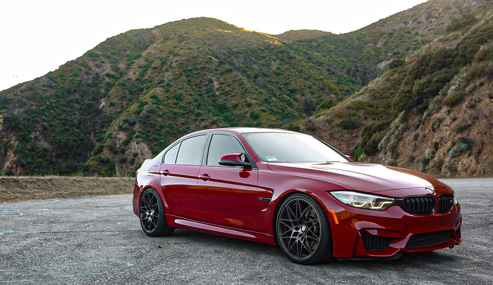 Frontal view | Scrolller