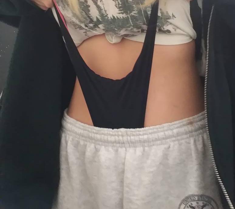 Frontal wedgie | Scrolller