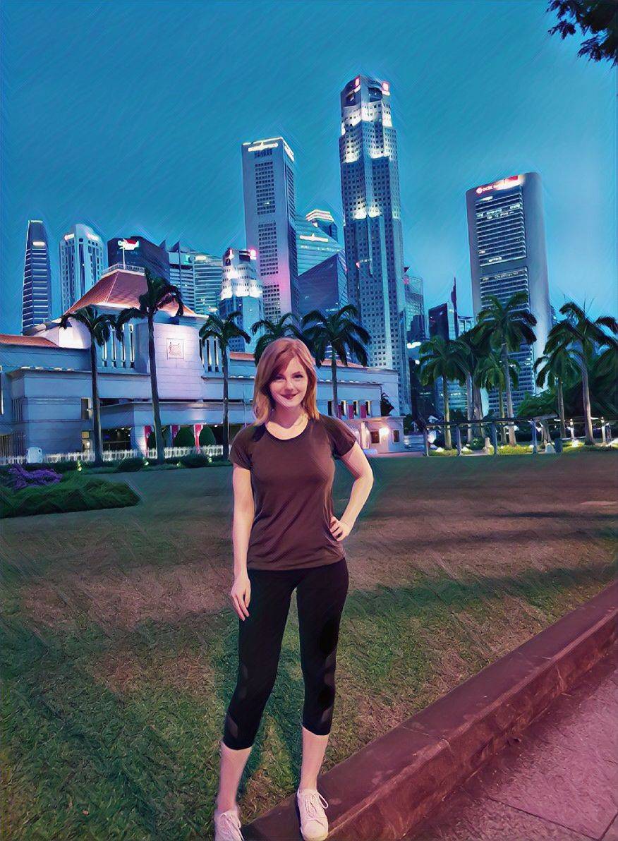 Full body with city skyline | Scrolller