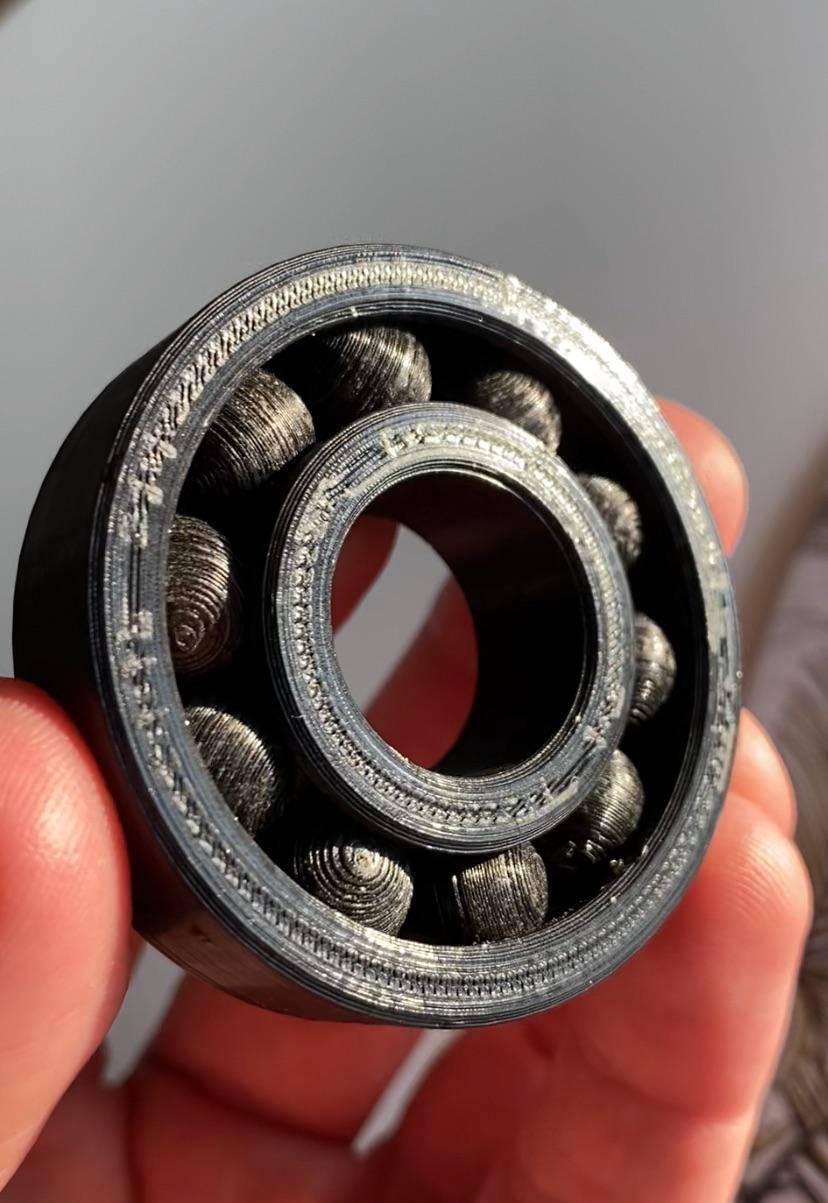 Fully functional bearing, printed in one piece :O So amazed! | Scrolller