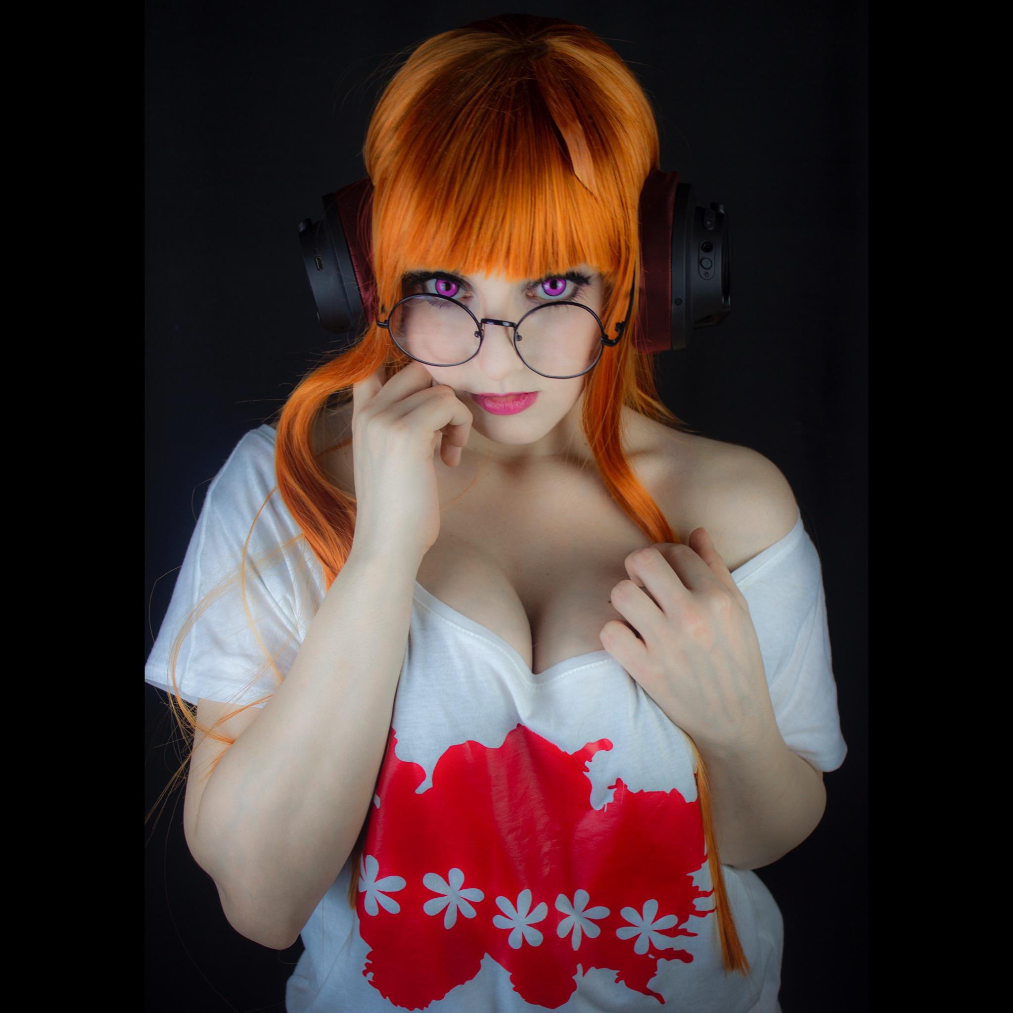 Futaba Sakura Cosplay by marcelline.cos | Scrolller
