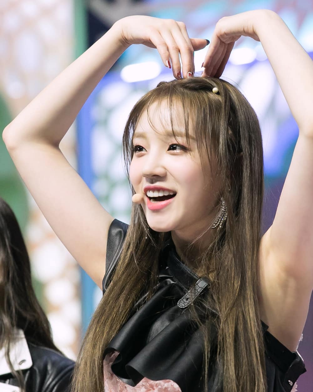 (G)I-DLE - Yuqi | Scrolller