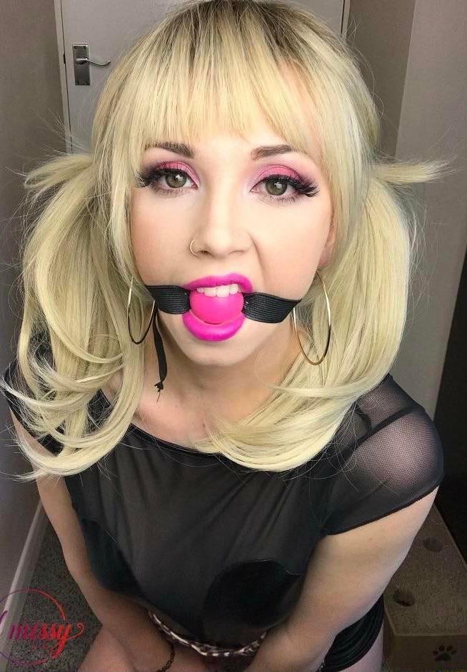 Gagged | Scrolller