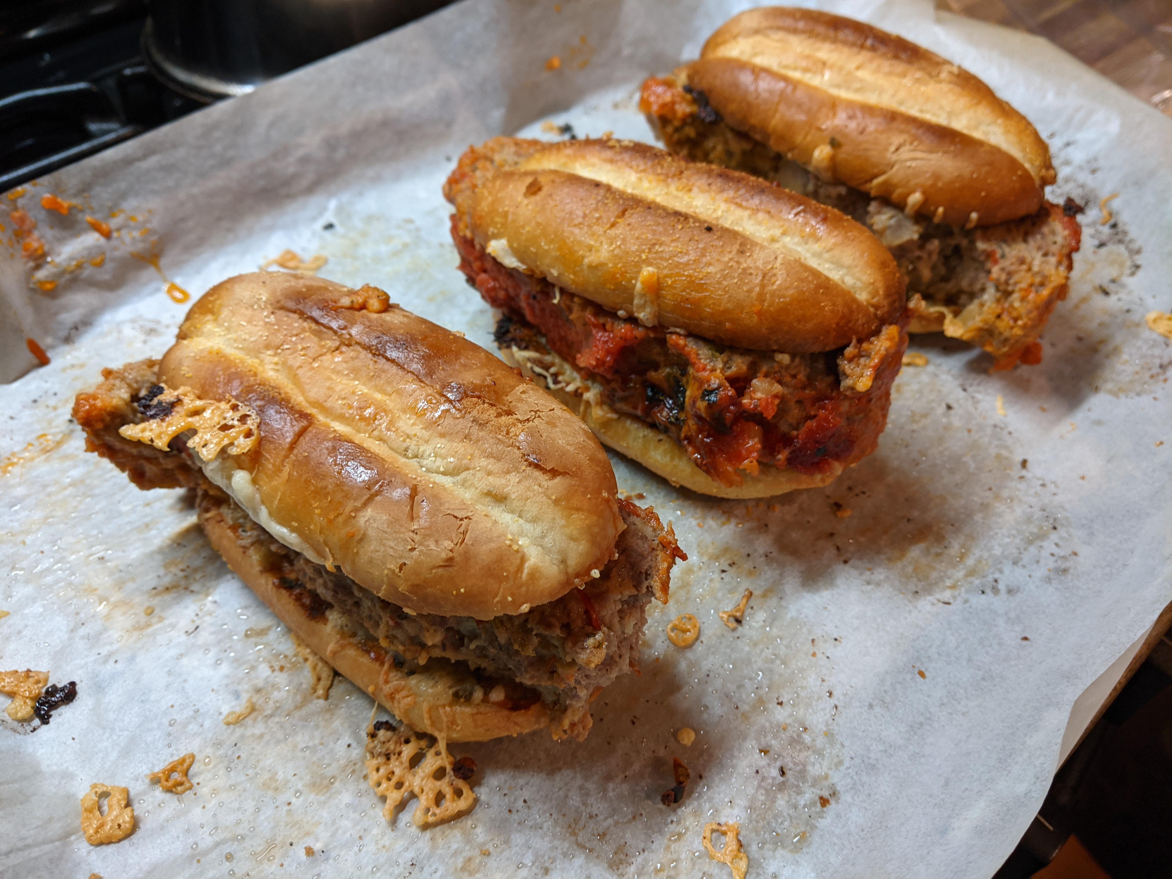 Garlic Bread Italian Meatloaf Sandwichs | Scrolller