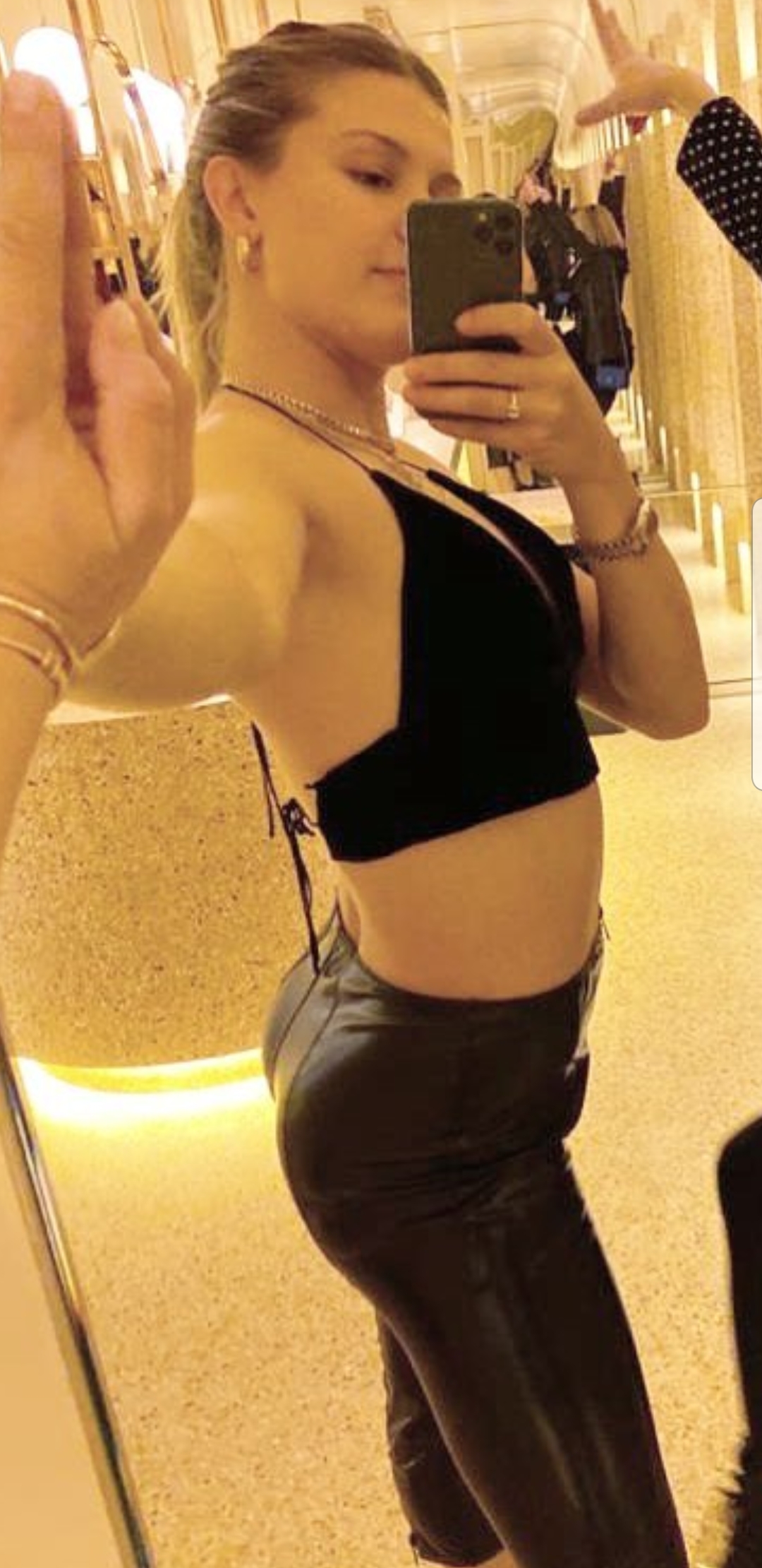 Genie Bouchard with her tight and curvy ass. | Scrolller