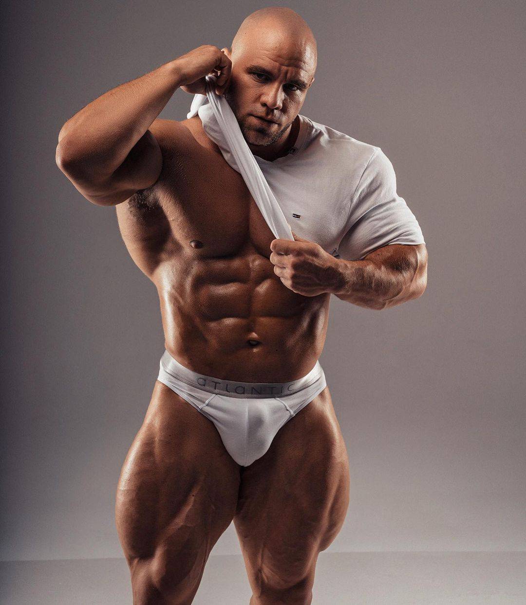 Getting dressed | Scrolller