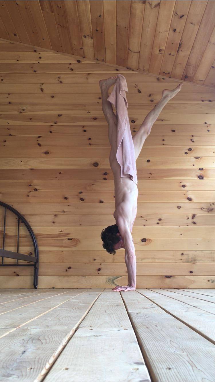 Getting my forearms pumped up for you | Scrolller